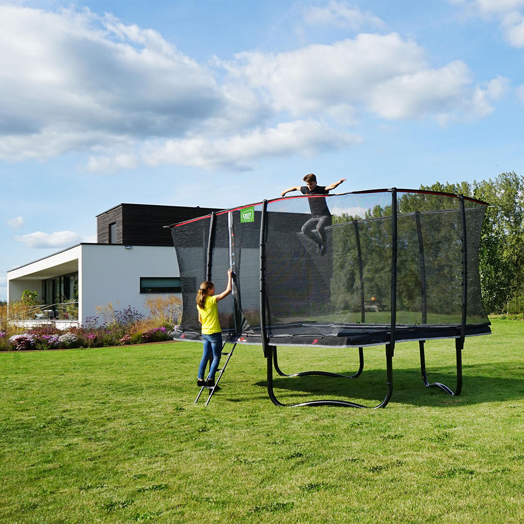 Protecting your EXIT trampoline against fierce winds | EXIT Toys