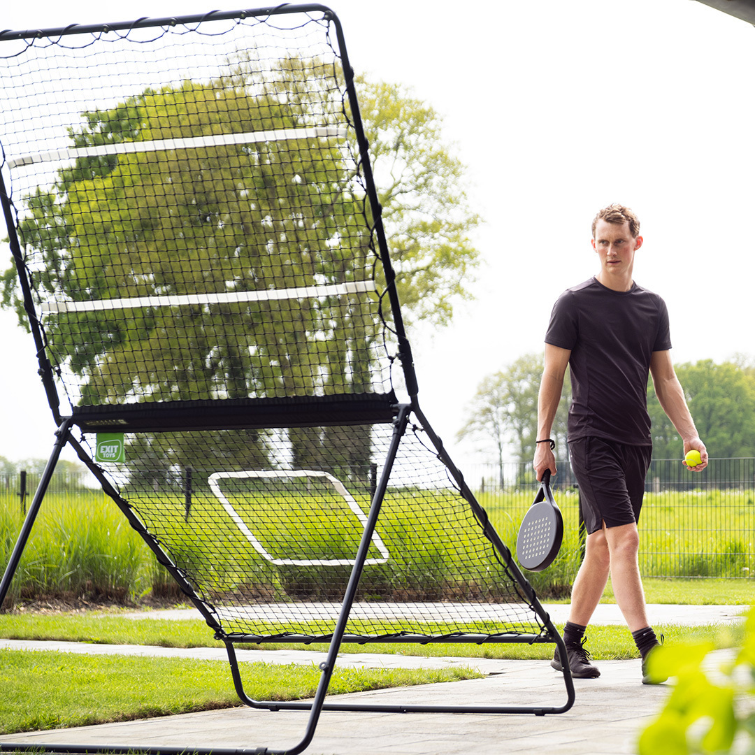 Padel exercises with the Smash padel rebounder | EXIT Toys